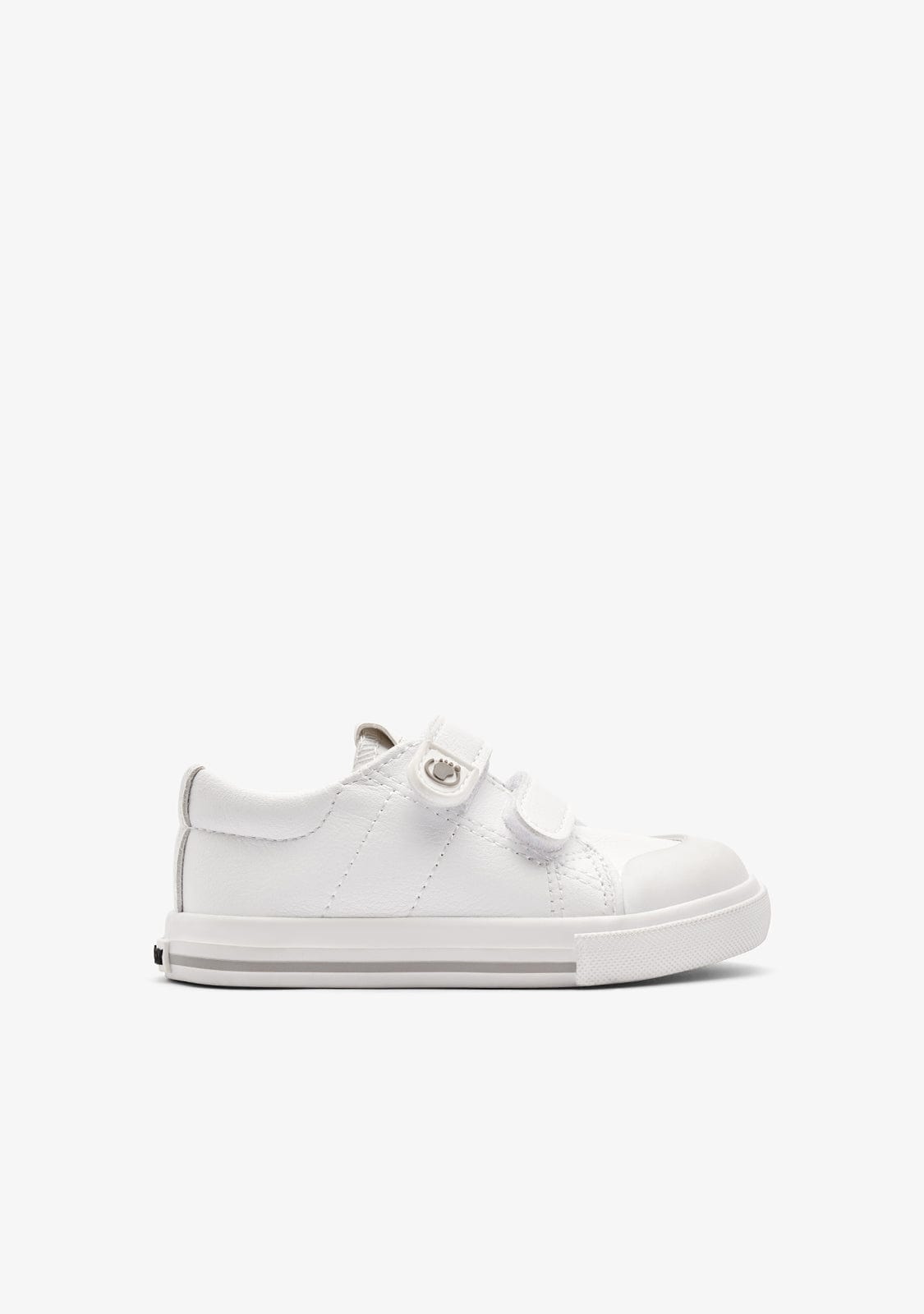 White Basic Respectful Sneakers | Conguitos